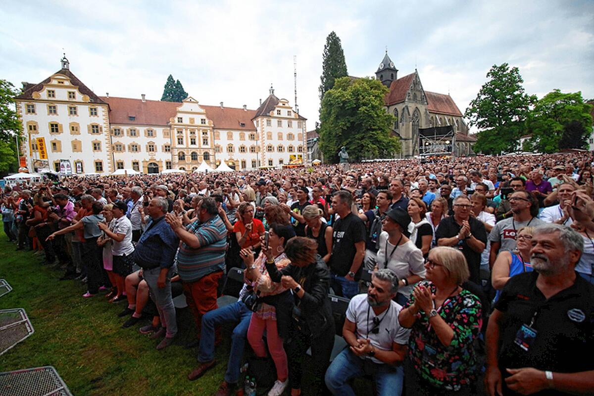 Musik liegt in der Luft | sweb